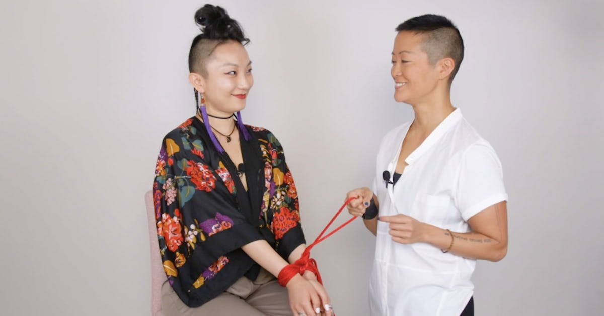 A Video Guide To Tying Bondage Ropes