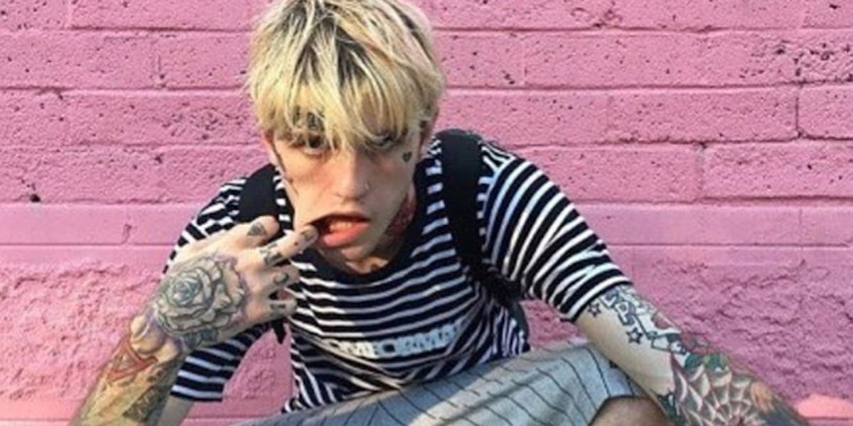 Rising Emo Rapper Lil Peep Dies At 21