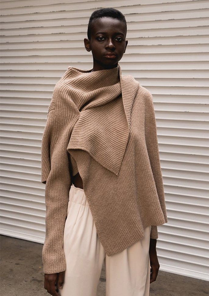 18 Cozy Fall Sweaters For The Ultimate Lazy Girl