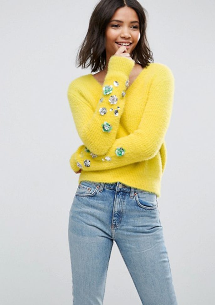 18 Cozy Fall Sweaters For The Ultimate Lazy Girl