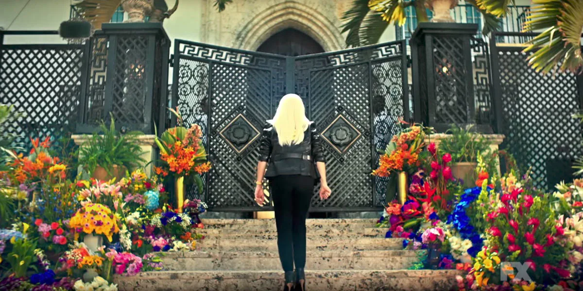 Get A Glimpse Of Penélope Cruz As Donatella Versace In New ‘ACS’ Teaser