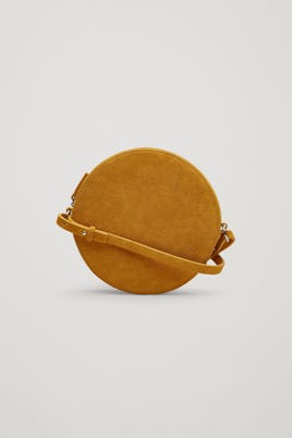 14 Circle Bags To Make You Go Round And Round This Spring