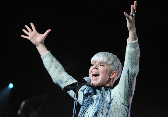 Robyn To Drop New Solo Single “Honey” On Future Episode of ‘Girls’