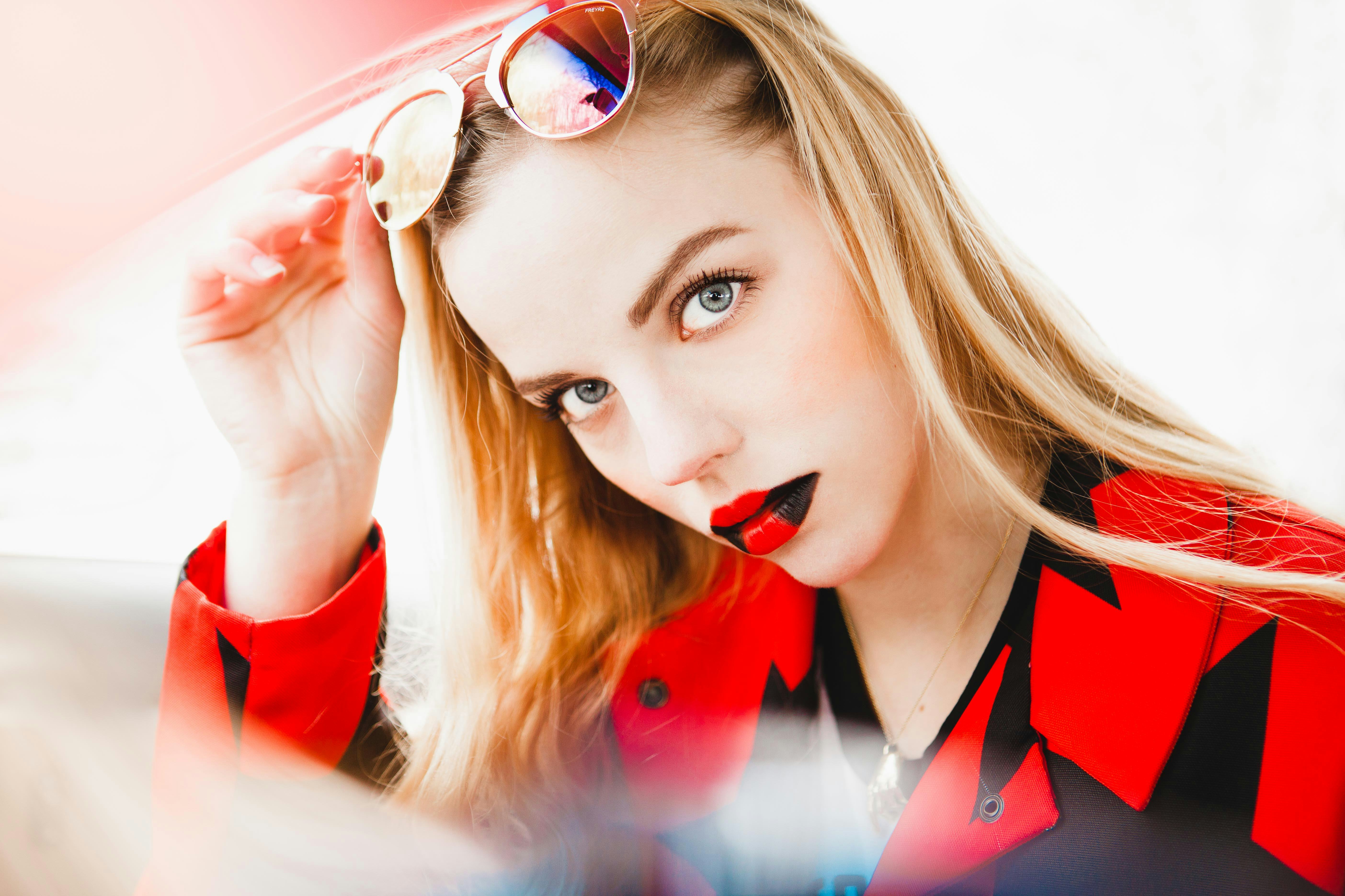 Ruby June Shows Us How She Lights Up The Room