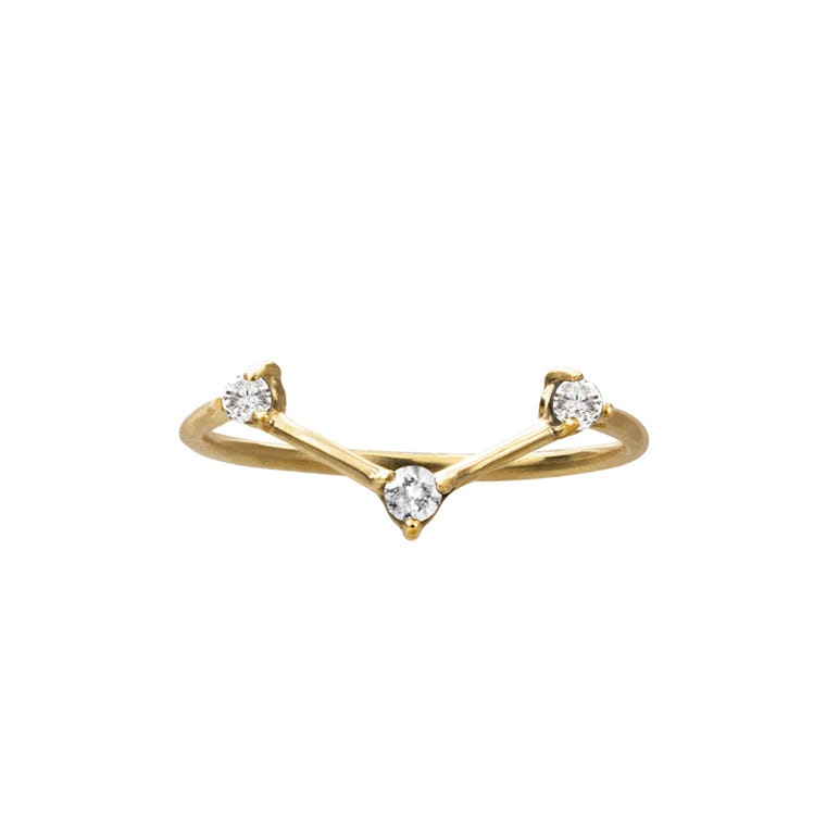 17 Engagement Rings For The Alternative Bride
