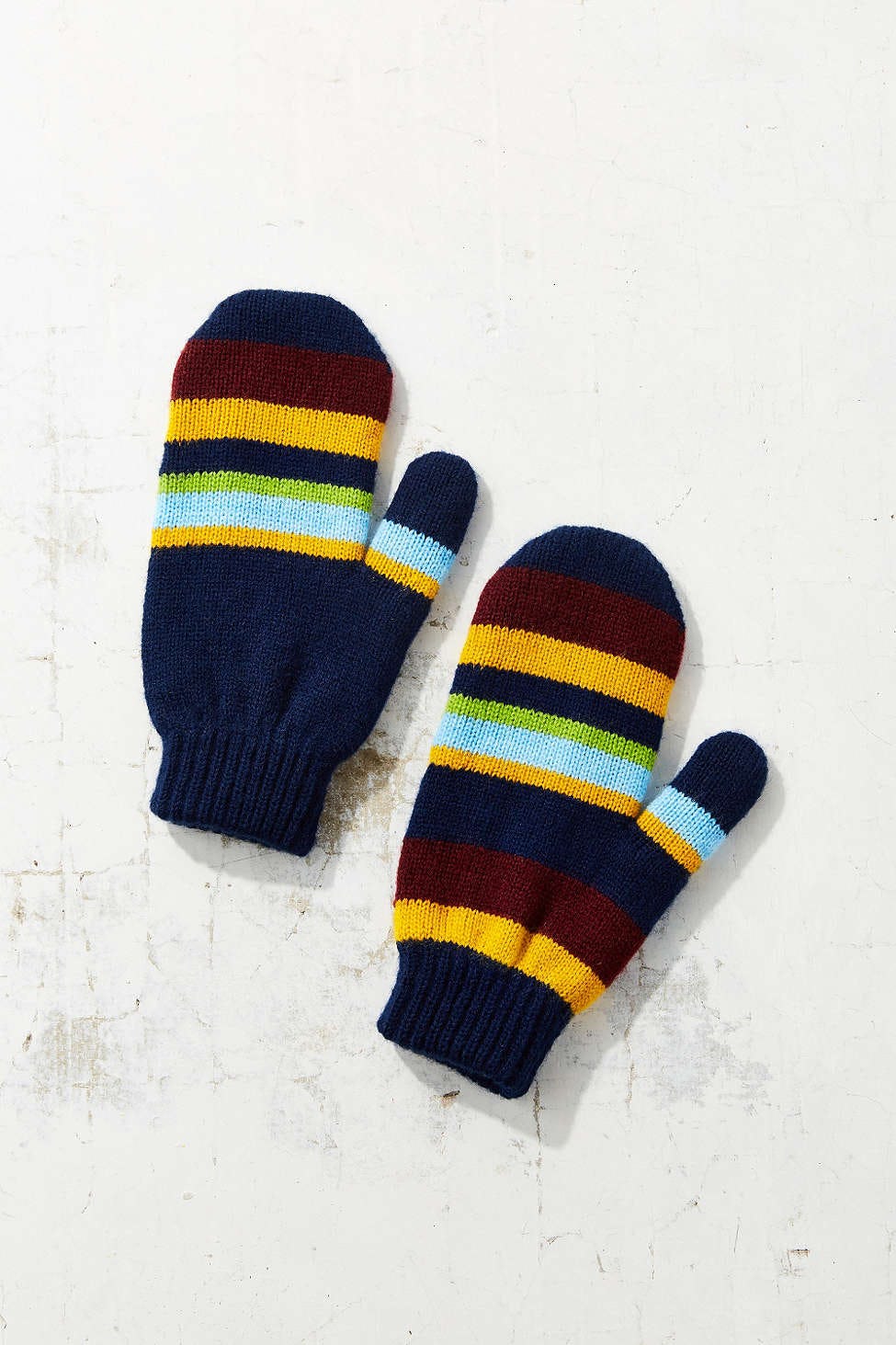 14 Pairs Of Gloves To Give Your Winter Look New Life