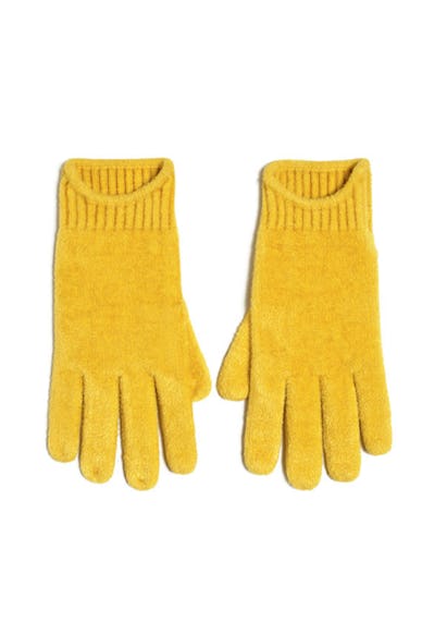 14 Pairs Of Gloves To Give Your Winter Look New Life