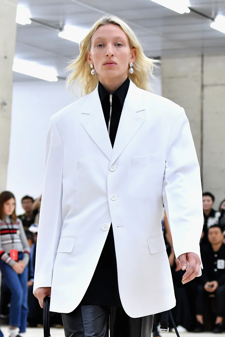 Stylists Reveal What The Biggest Fashion Trends Will Be In 2017