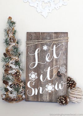 10 Pinterest Holiday Decor Ideas To Try Right Now