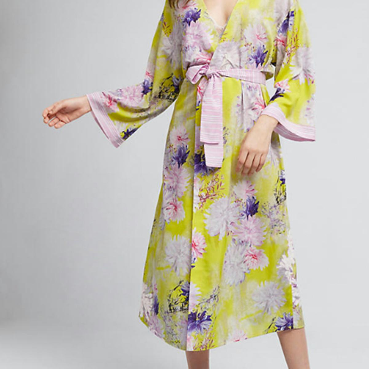 These Are The 10 Best Bathrobes To Buy Right Now