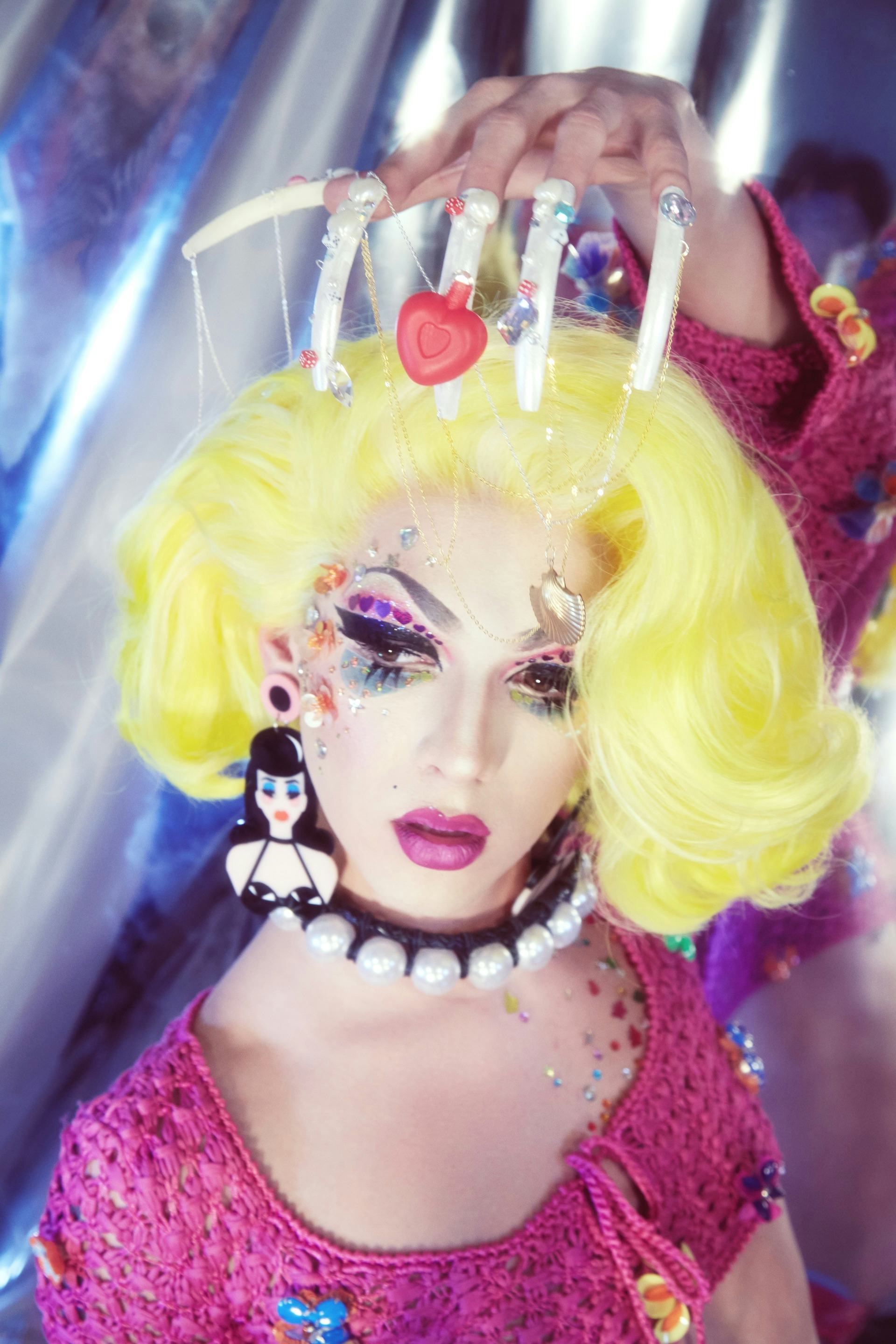 Violet Chachki Rocks Pinup Beauty Trends