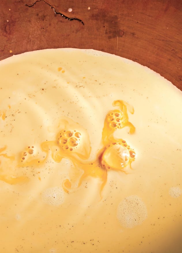 Sex Dust and Beauty Lattes: What I Learned From The Moon Juice Cookbook