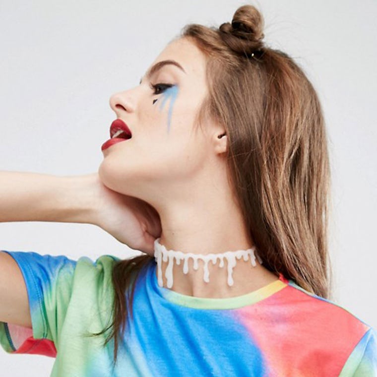 14 Chokers That Make A Serious Statement