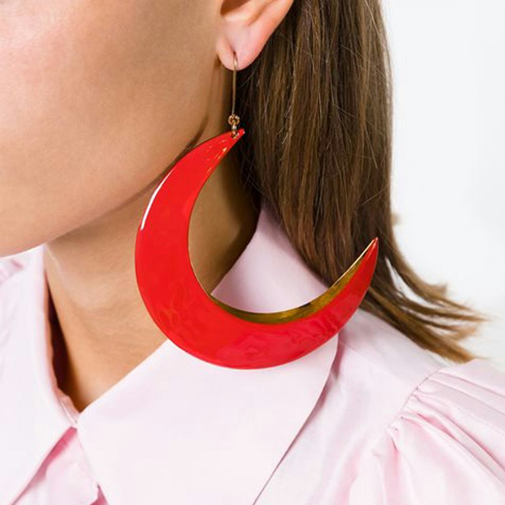 18 Celestial-Inspired Accessories For Good Fall Vibes