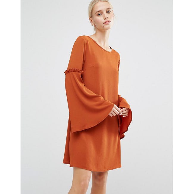 15 Billowy Bell Sleeves To Rock This Fall