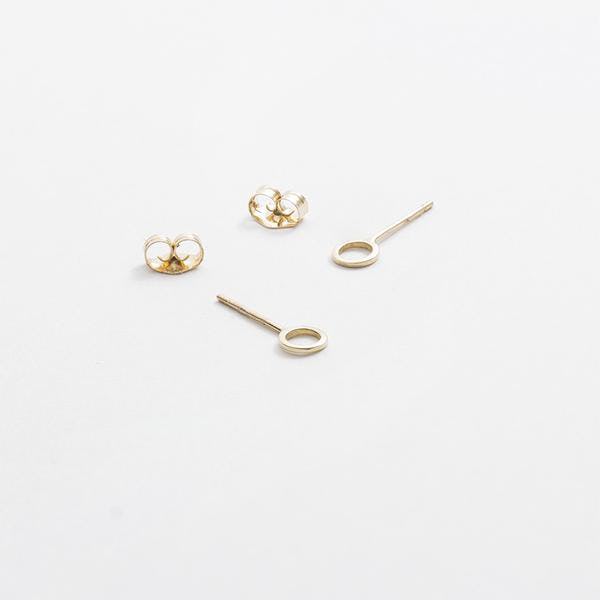 The Prettiest Dainty Earrings You Can Pile On
