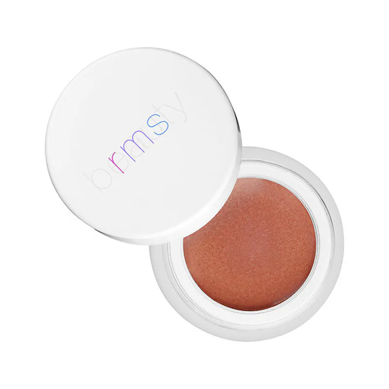 The 12 Highlighters To Give You The Ultimate Summer Glow