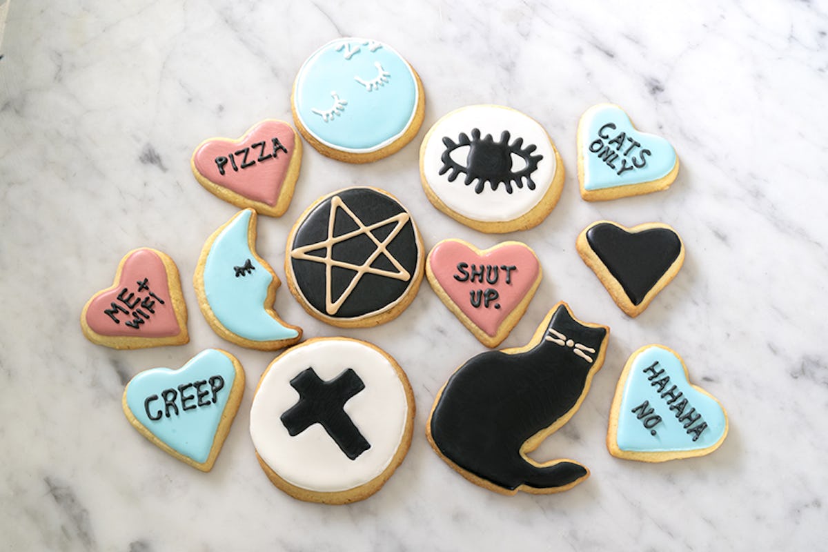 How To Make Badass Frosted Cookies Like A Pro