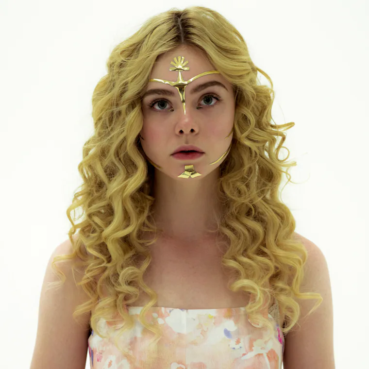 What Influenced The Stunning Beauty Looks In The Neon Demon