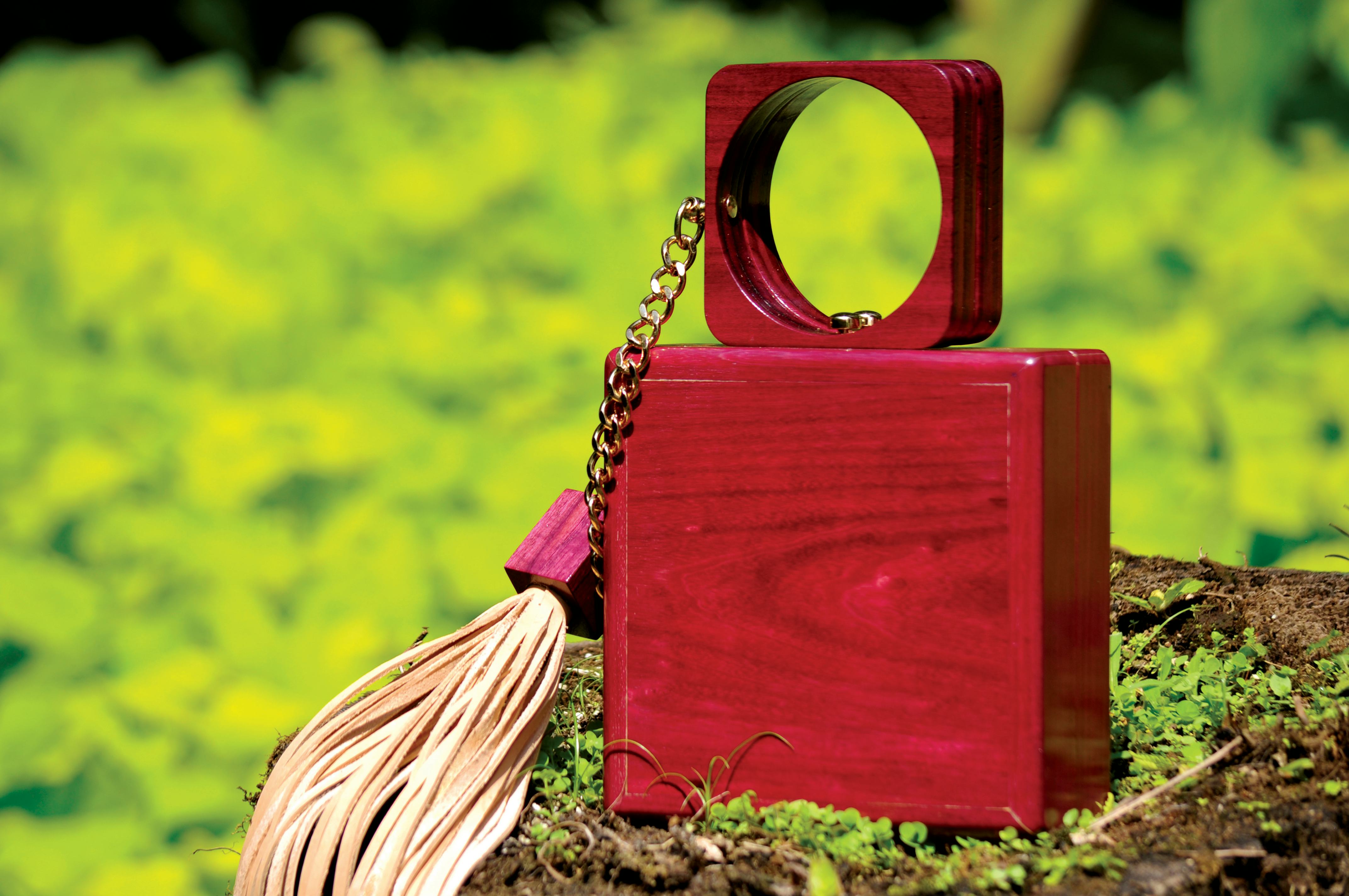 The Best Wood-Made Bags You’ll Ever see