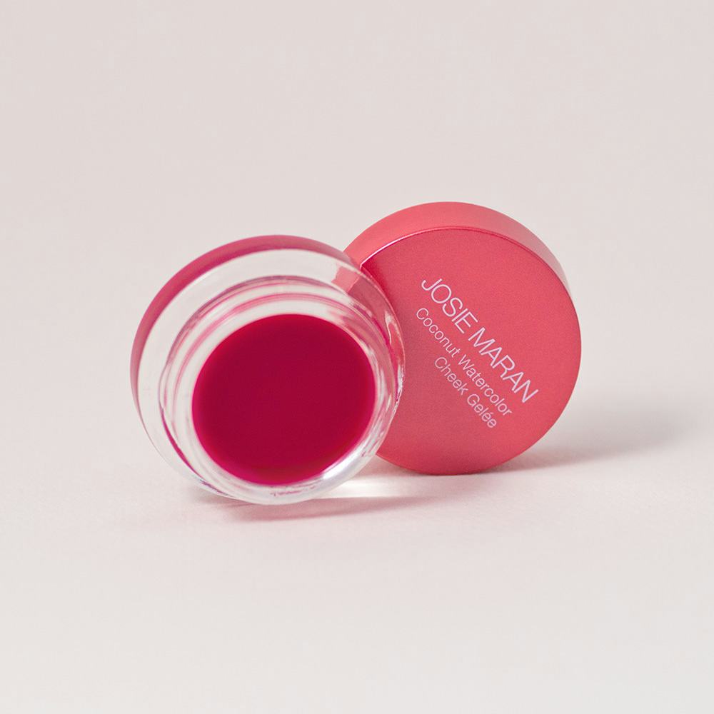 Tropical Beauty: 18 Coconut Beauty Products Your Hair And Skin Are Craving