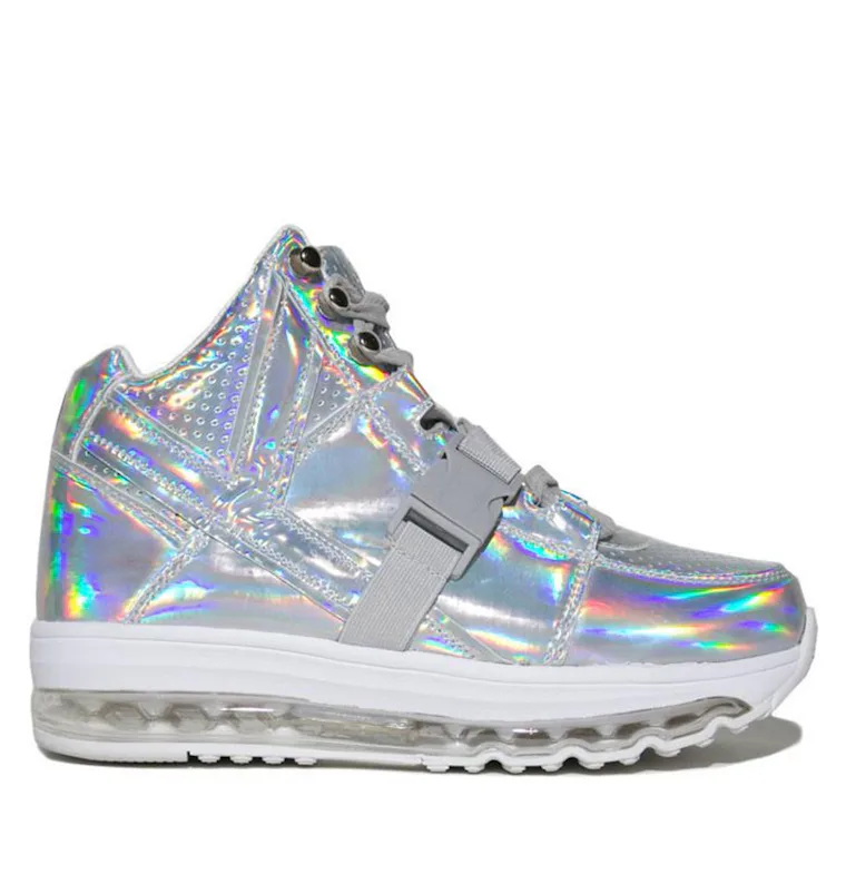 Steal The Show With YRU Shoes