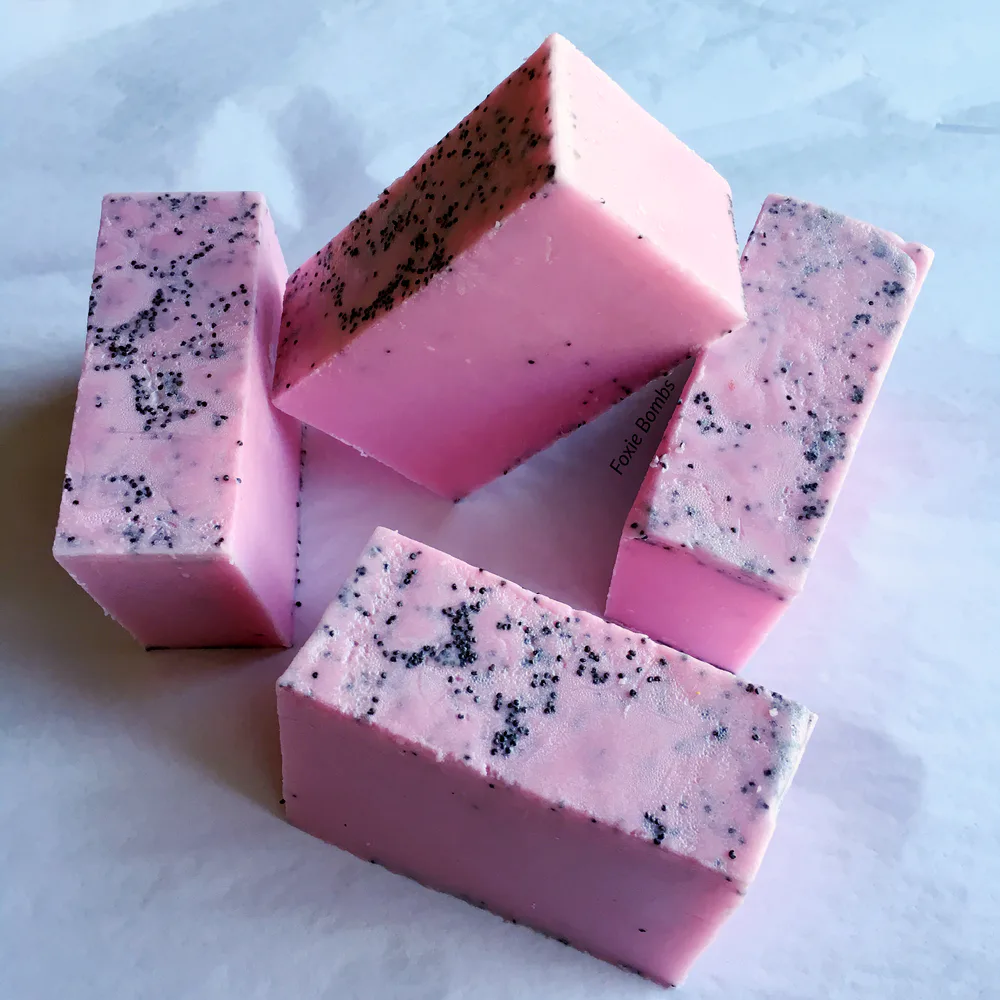 Prepare To Be Obsessed With Foxie Bombs