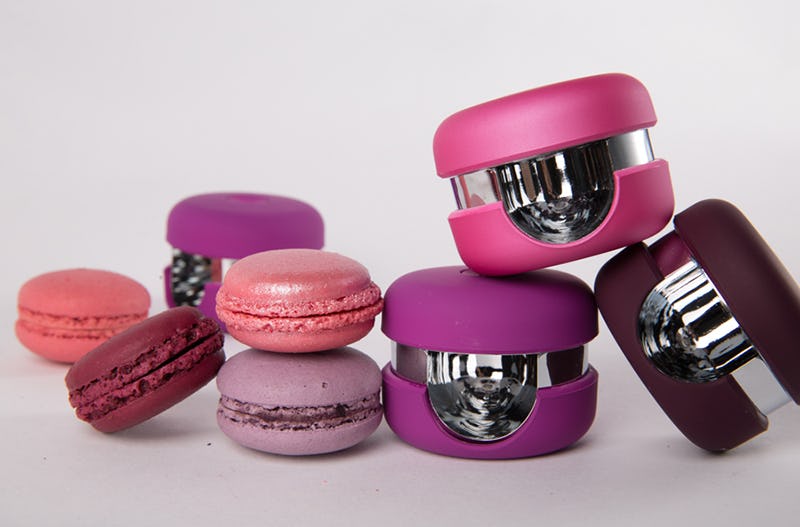 We Tested Le Mini Macaron’s Gel Manicure Kit