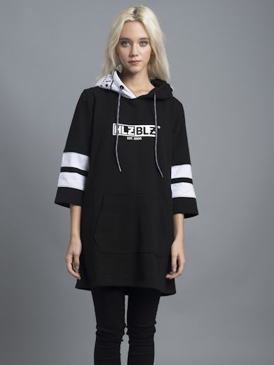 10 Streetwear Hoodies That Will Instantly Make You Feel Cool