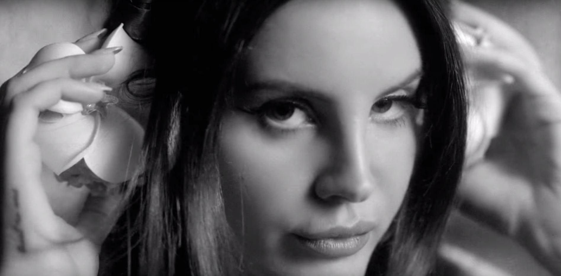 Watch The Lana Del Rey “Music To Watch Boys To” Video