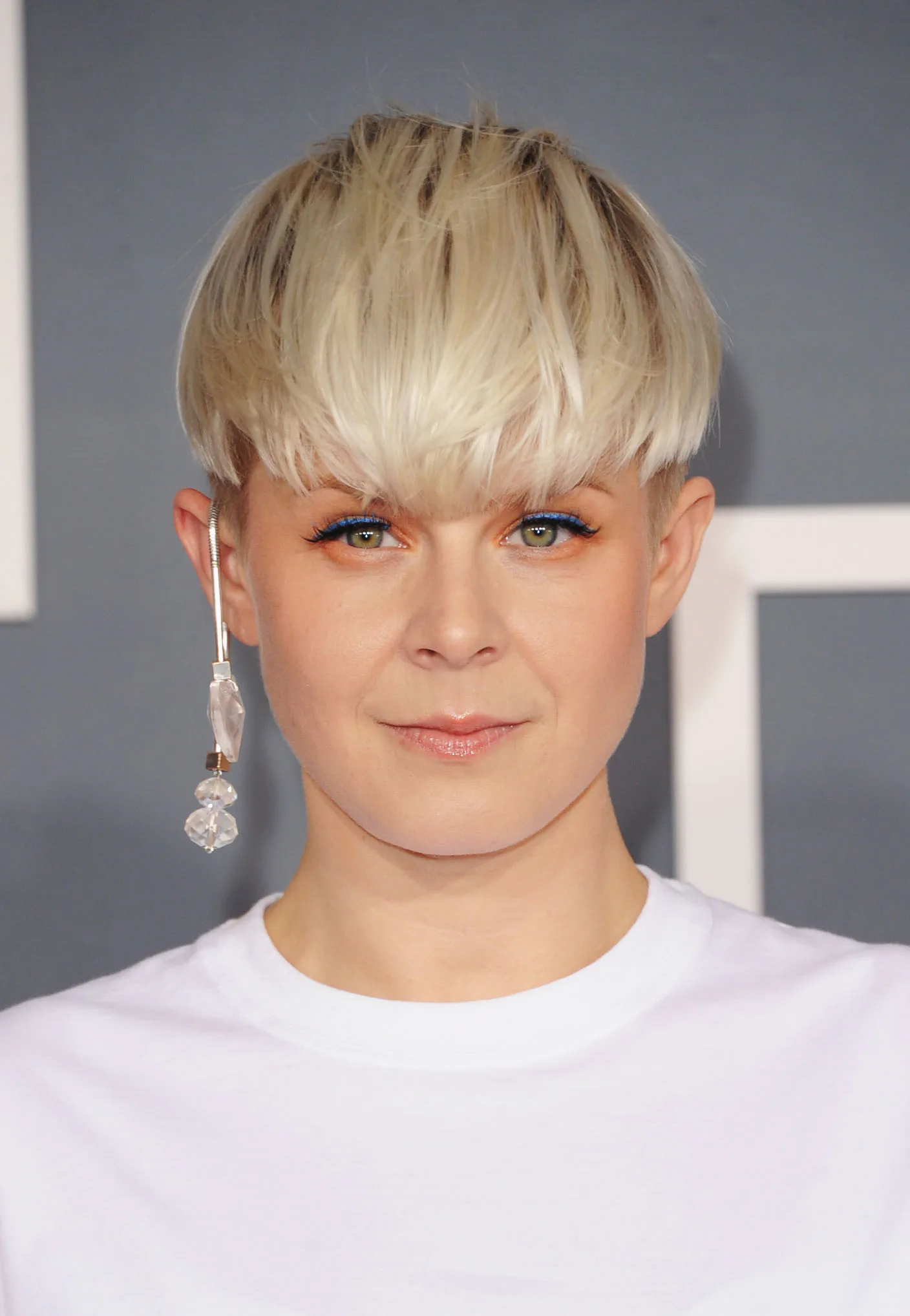 Robyn Released A New Song And Video Called The Hardest Thing To Do