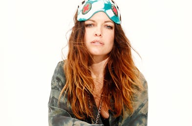 Erin McCarley “I Can Be Somebody” Music Video