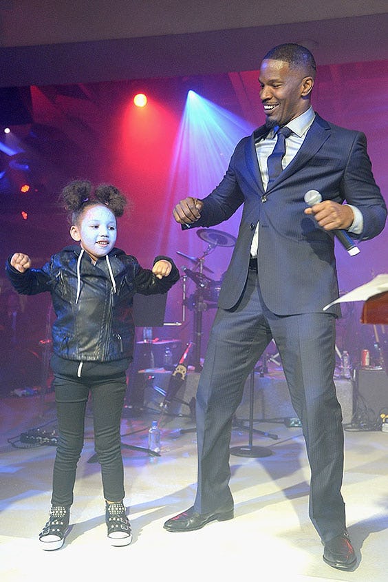 Best Celebrity Party Photos - Dancing Parties