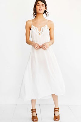 15 White Dresses For Every Budget
