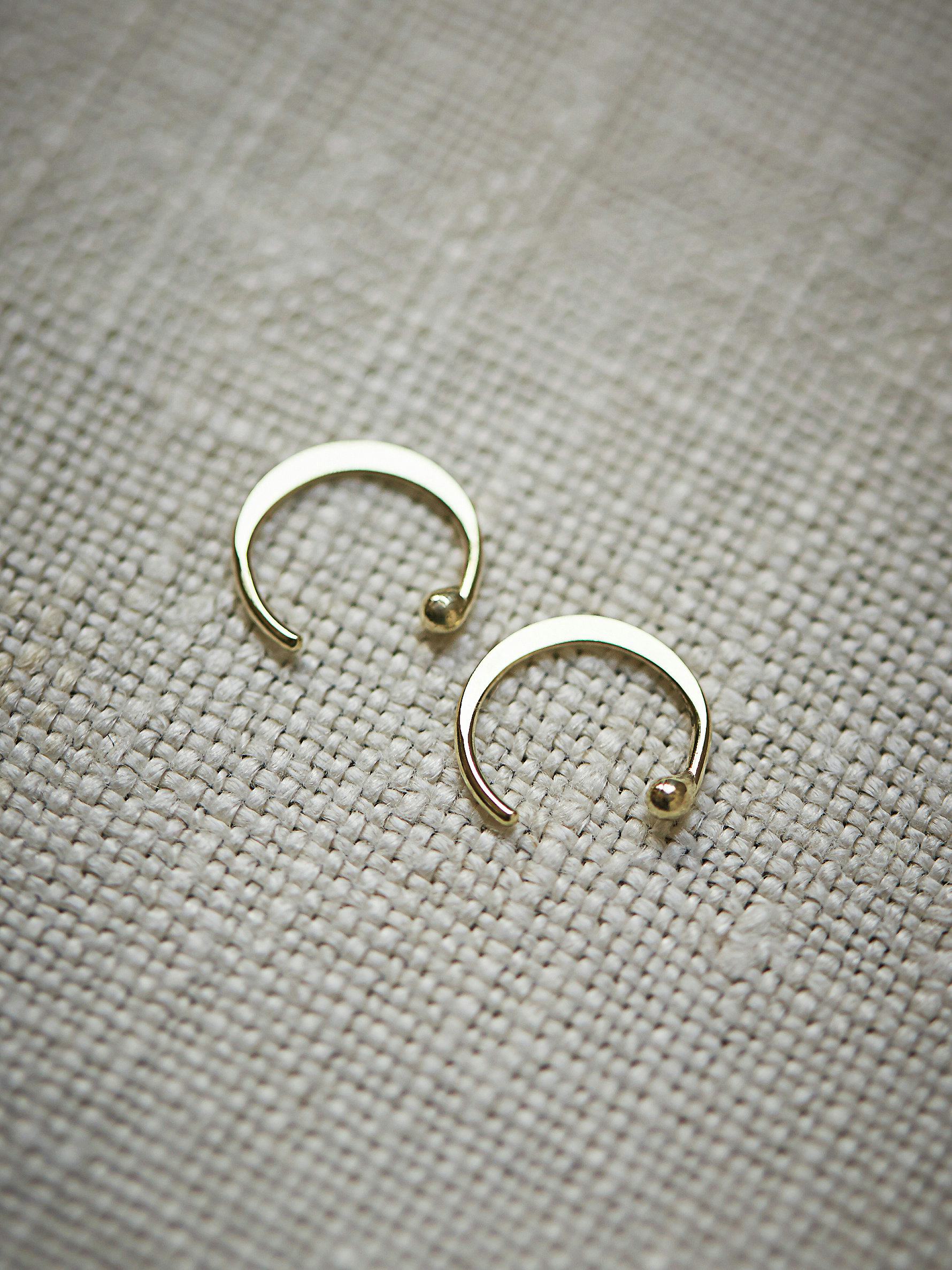 How To Have An Ear Party - Earrings