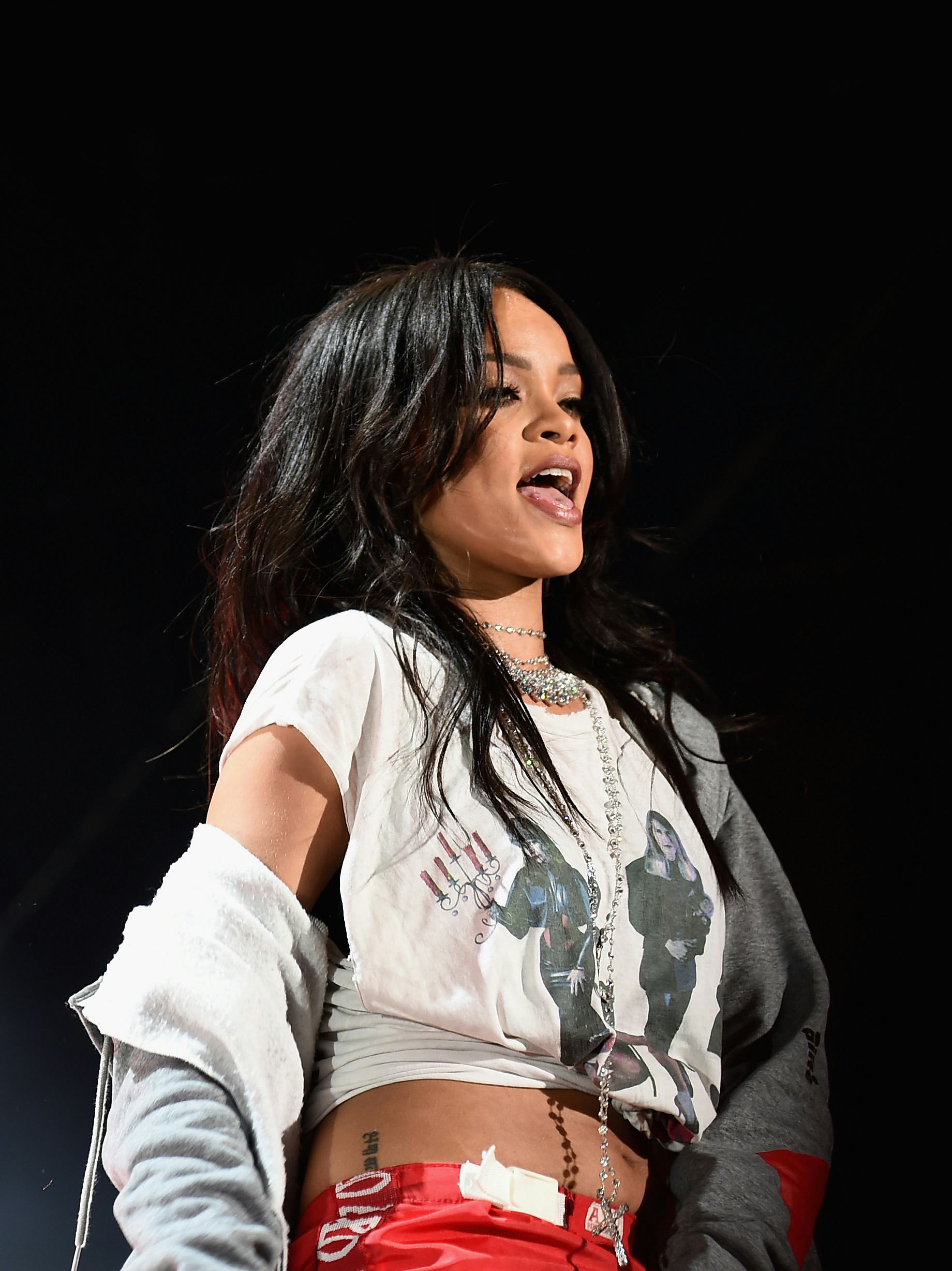 Hear Rihanna’s New Song ‘American Oxygen’