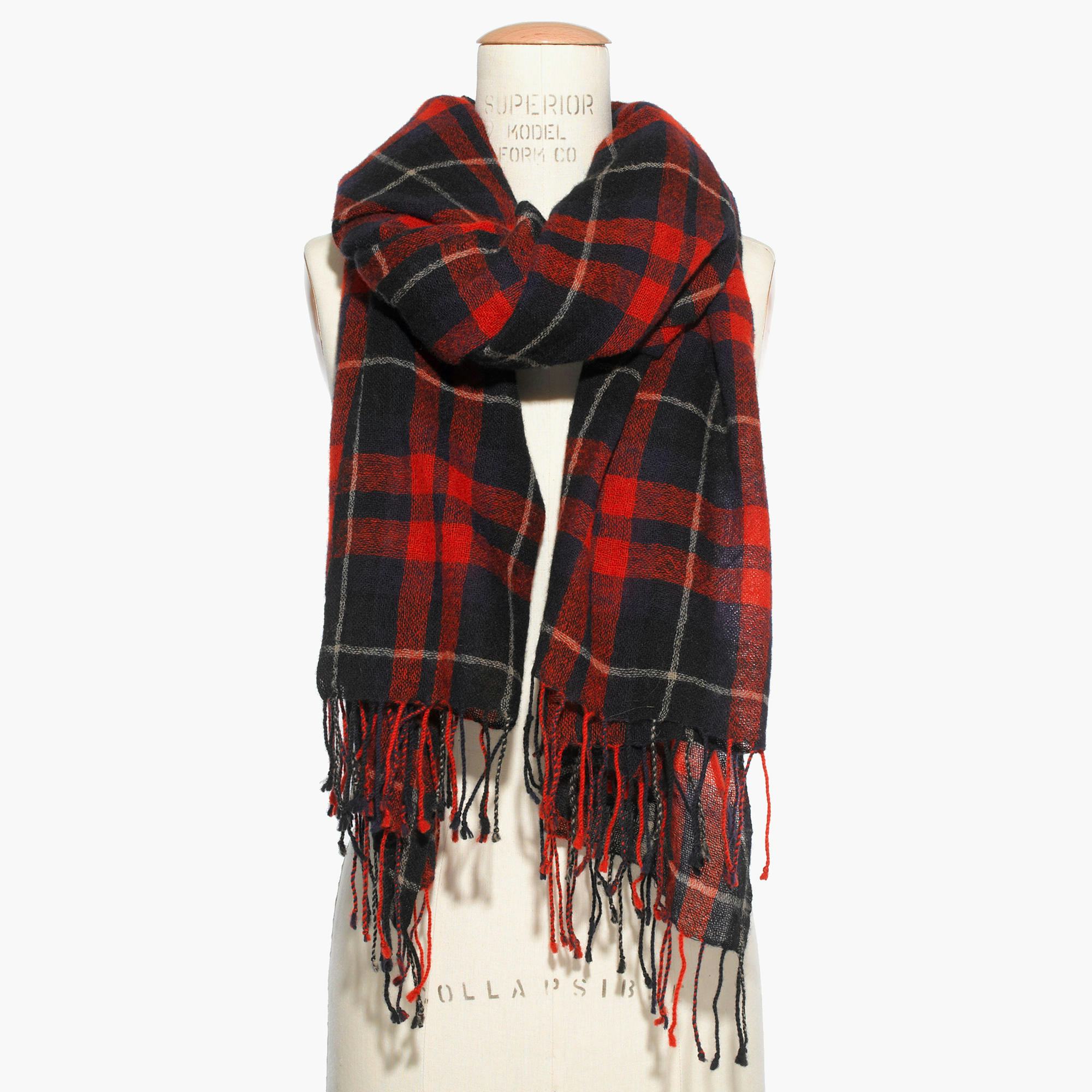Supermarket: 10 Awesome Scarves