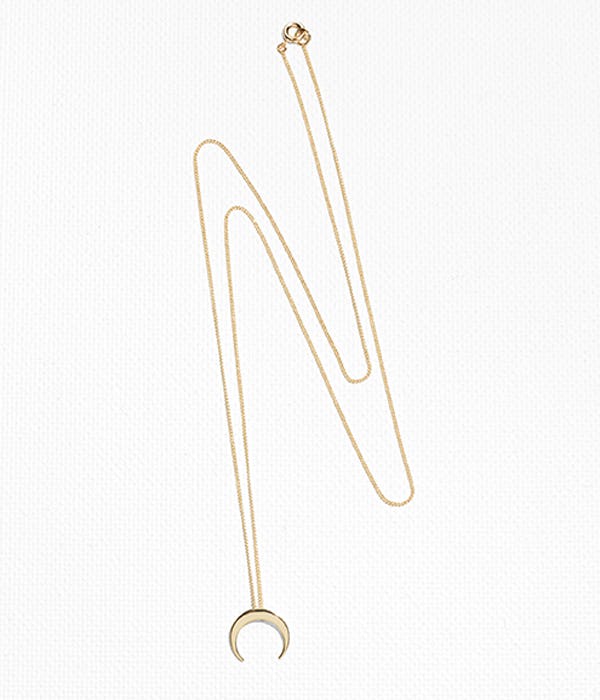 16 Dainty Necklaces That Are Perfect For Layering