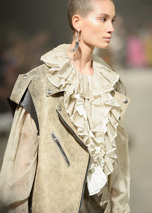 These Are The Coolest Accessories We Saw During Fashion Month