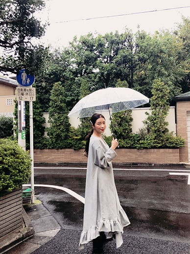 14 Oversized, Flowing Dresses To Make You Feel Like Stevie Nicks