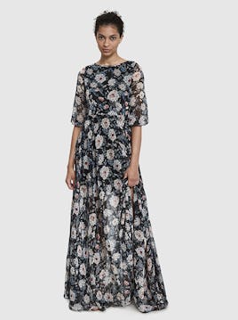 14 Oversized, Flowing Dresses To Make You Feel Like Stevie Nicks