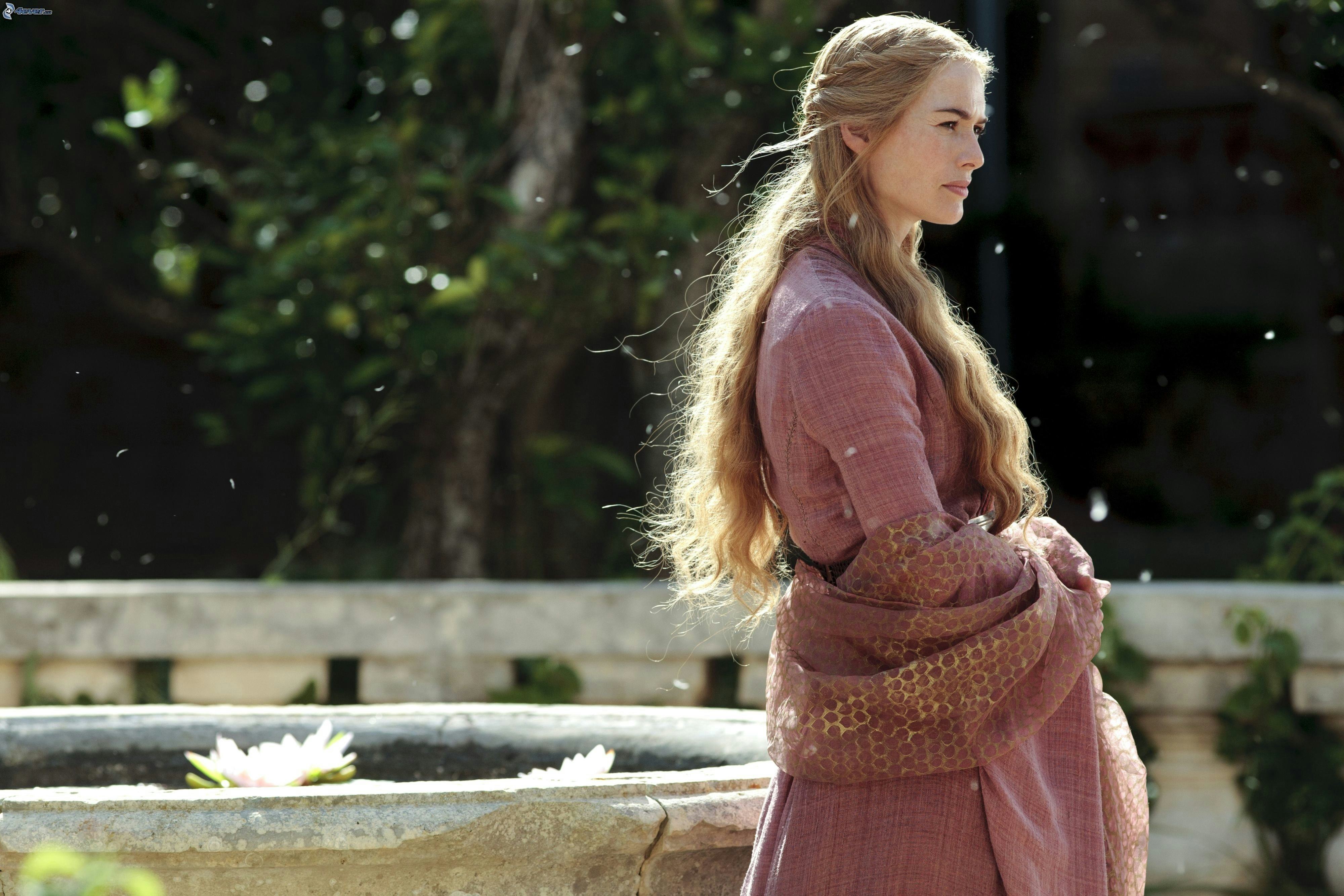 Cersei Serves Peak Queer Aesthetic On 'Game of Thrones'