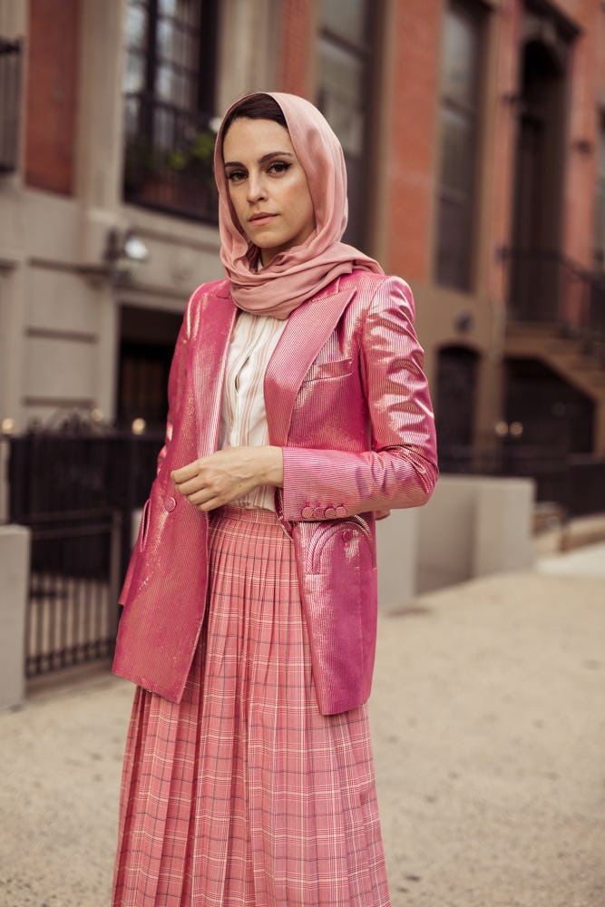 The Hot New Color Of The Season Is Coral Pink