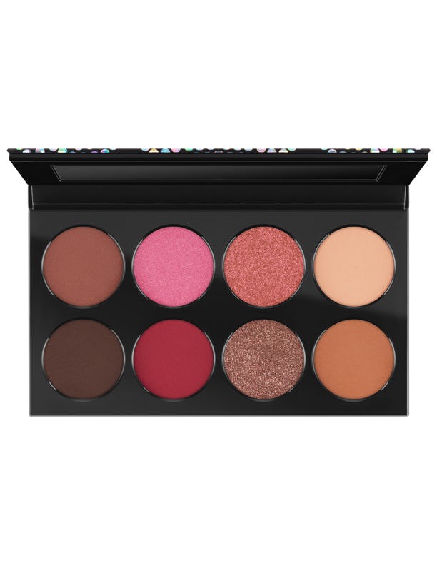 The MAC Cosmetics x Selena La Reina Collection Is Finally Here