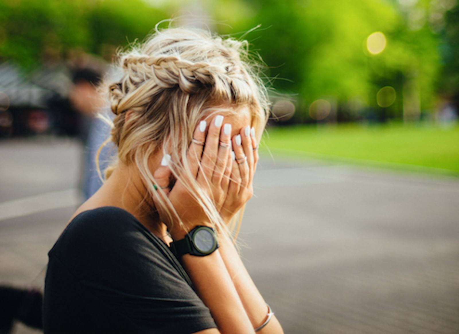 11 Ways To Strengthen & Build Your Memory, According To Experts