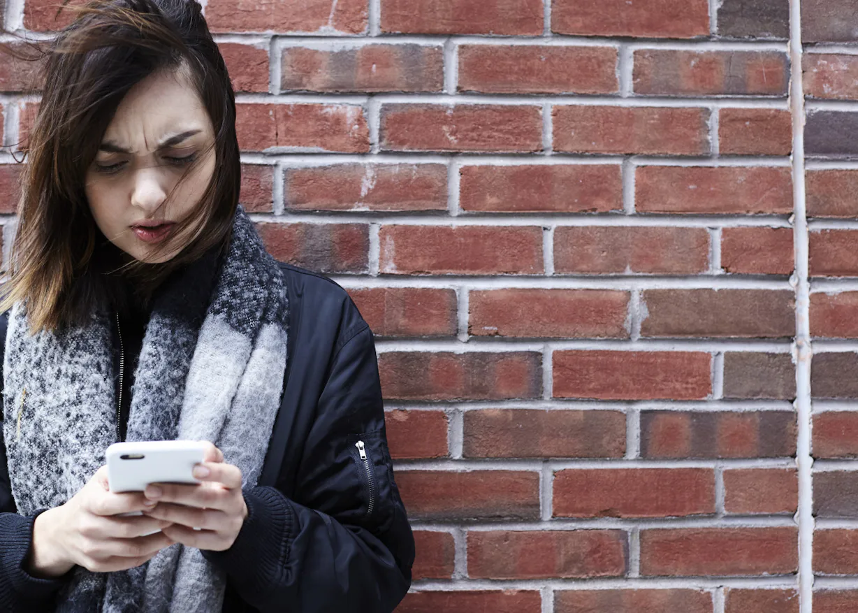 The Top 20 Phrases That Appear In Fake Online Dating Profiles, Because ...