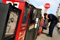 How Can I Tell Real News From Fake News? Advice To Spot The Hoax