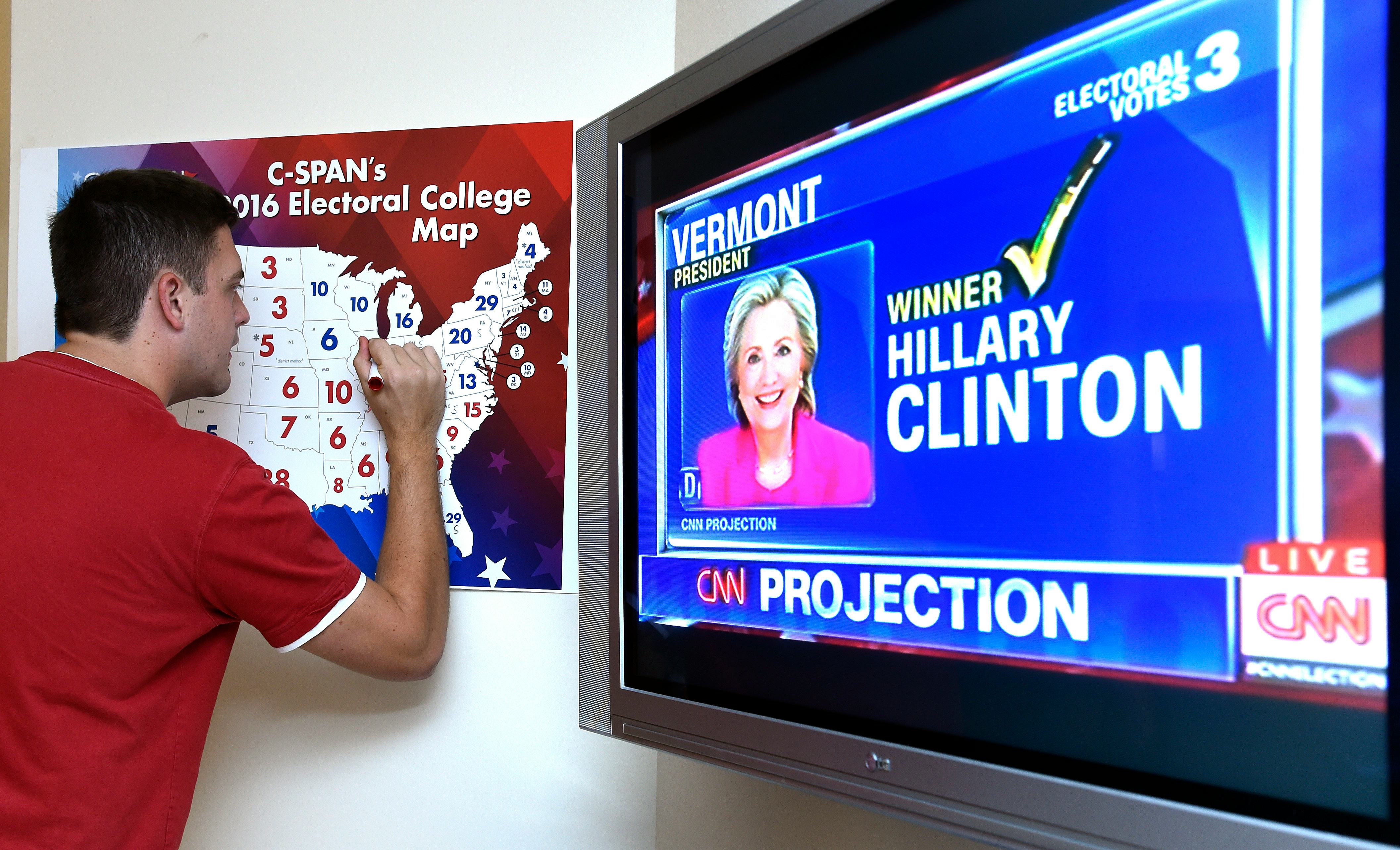 These Red Maps Of Obama’s 2012 Win Could Help Ease Your 2016 Election ...