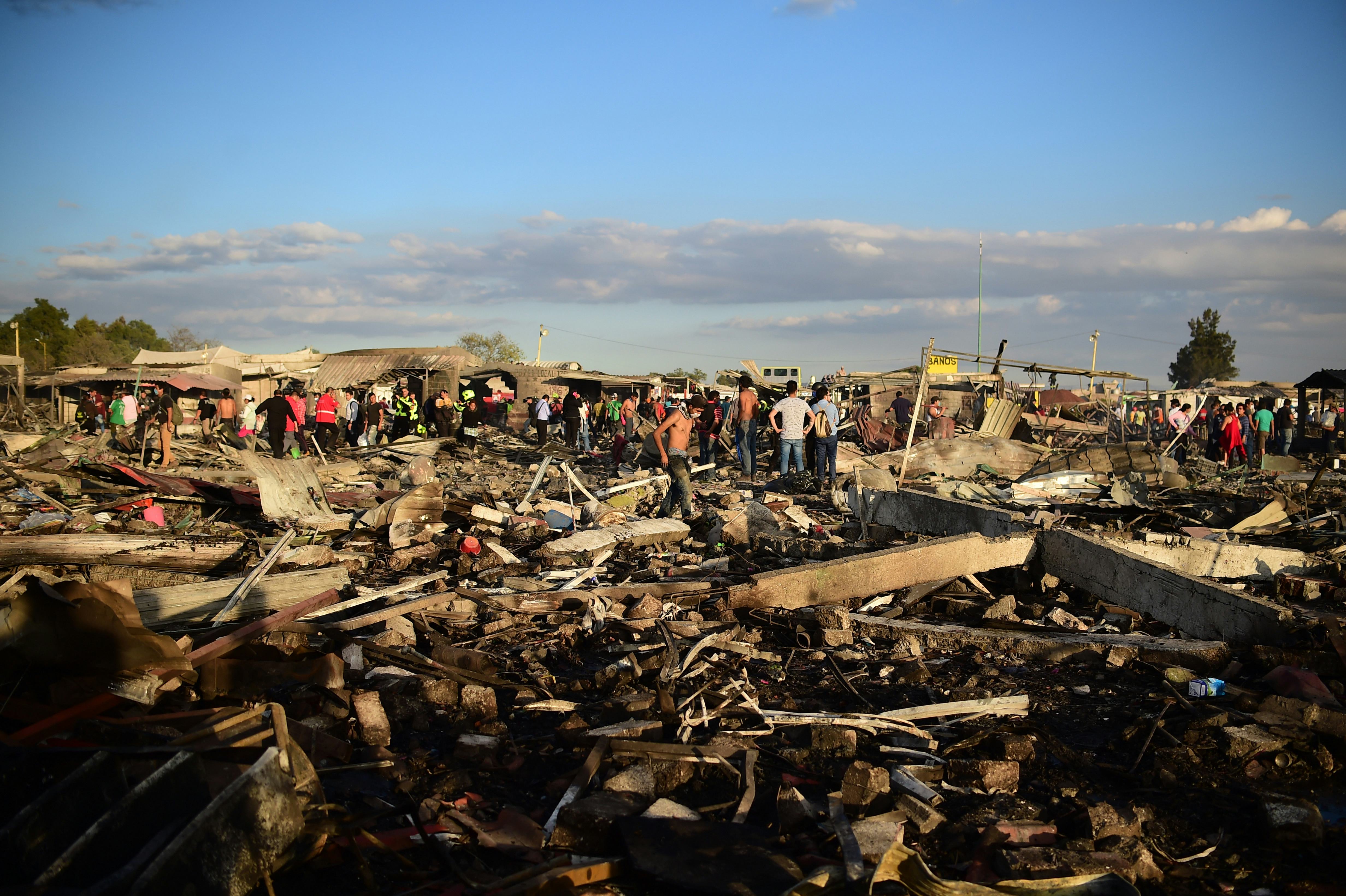 Videos Of The Mexico City Explosion Show The Devastation From Both The ...