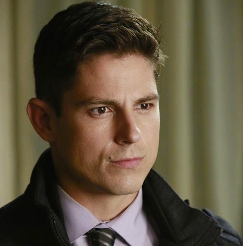 Varjack Theory: Detective Holbrook Is 'Pretty Little Liars' Big Bad ...